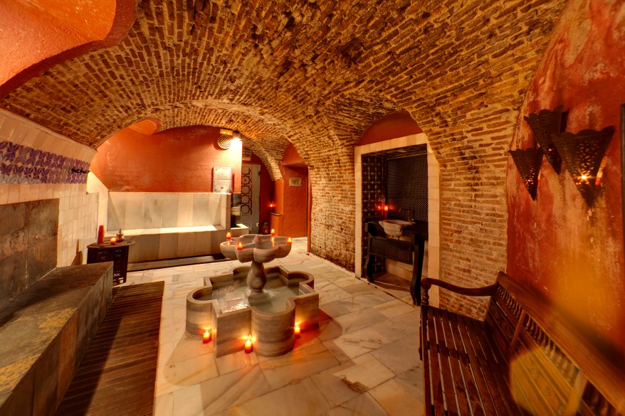 How to Spend a Weekend in Madrid: Arabic Baths, Flamenco, Tapas and ...