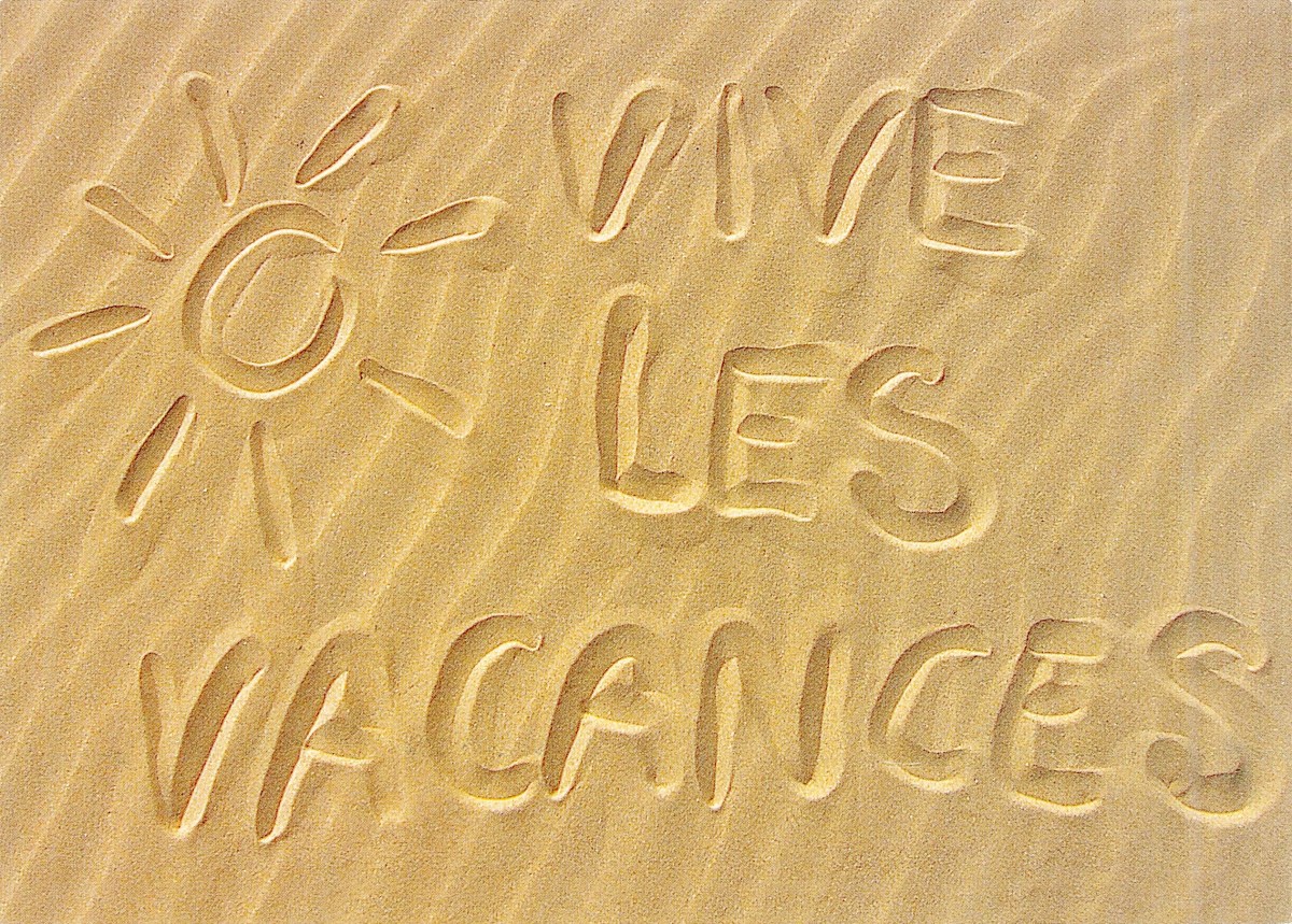 Postcard of the Week: Vive les Vacances! – The Well-Travelled Postcard