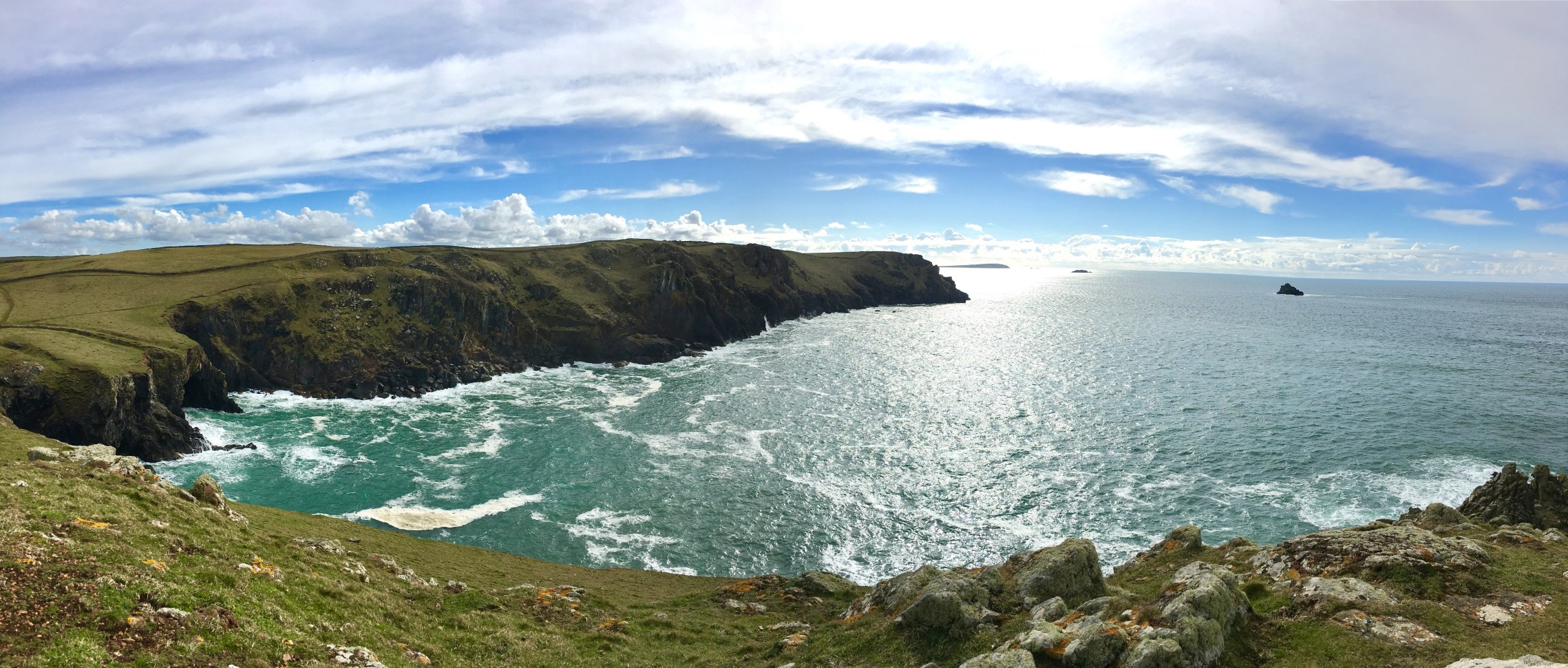 4 Stunning Walks on the North Coast of Cornwall – The Well-Travelled ...